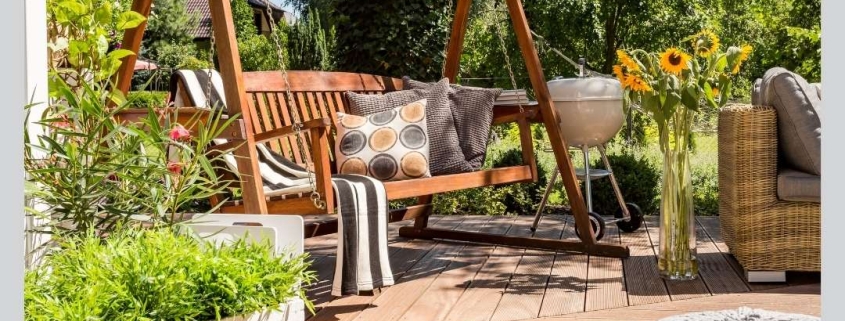 Beautiful Patio Swings - Dig This Design | Patricia Davis Brown