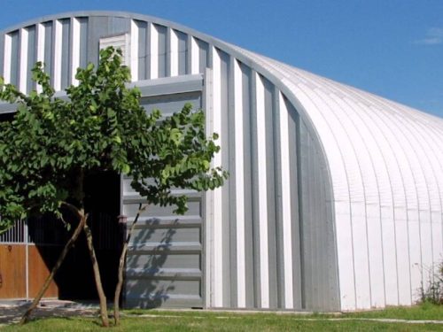 5 Pole Building Ideas & Inspiration - Dig This Design