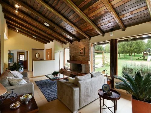 4 Excellent Ways to Create a Rustic Look in Your Home - Dig This Design