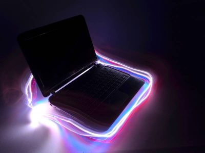 5 Ways to Make Your Laptop Look Super Cool - Dig This Design