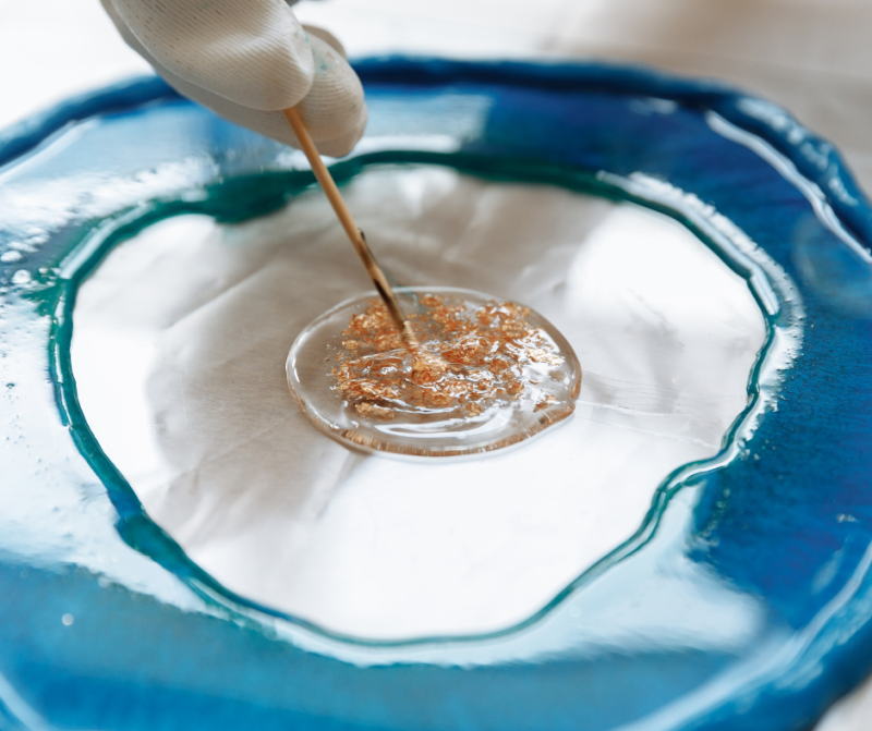 12 Ways to Beautify your Home with Resin Art - Dig This Design