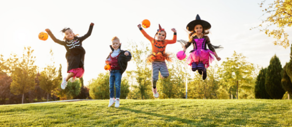 10 Creative DIY Halloween Costumes That Will Wow Everyone - Dig This Design